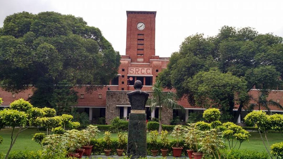 SRCC Becomes The First College To Go Cashless! | So Delhi