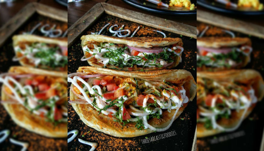 Devour Paratha Tacos @ Duty Free Bar | So Delhi