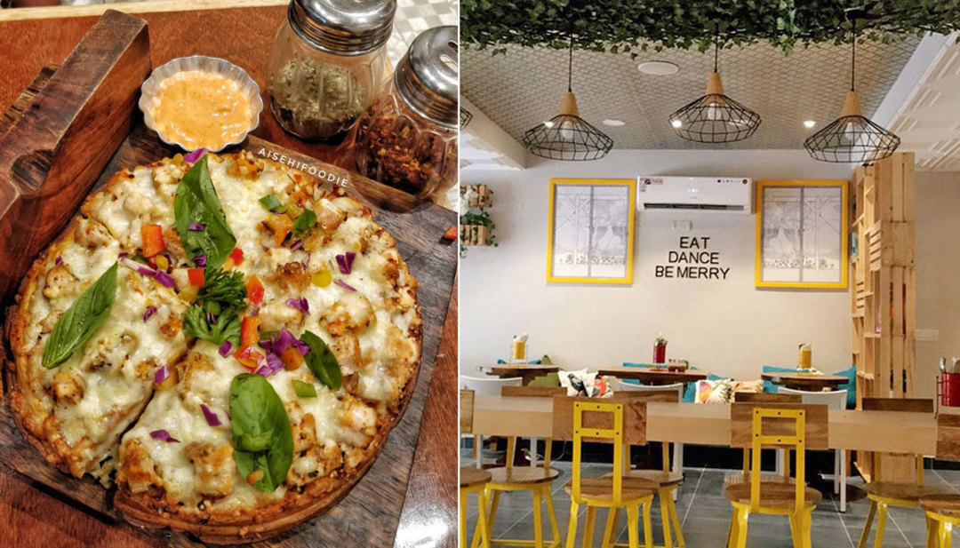 Try Pizza Waffles At Sambookas, North Campus | So Delhi