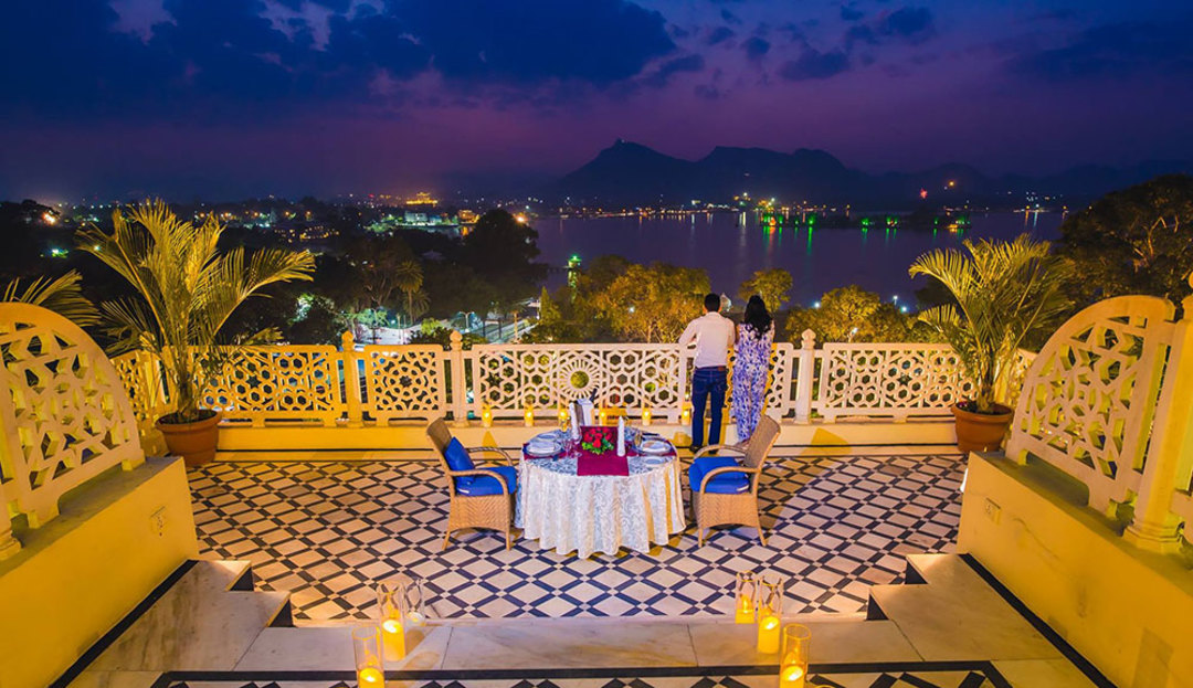 5 Best Foodie Experiences At The Lalit Properties In India | So Delhi