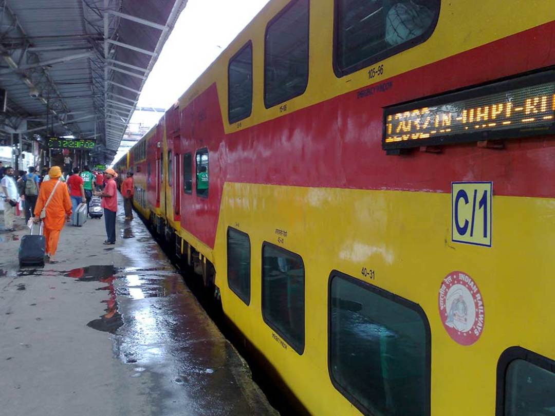 Double-Decker AC Trains To Be Introduced This July | So Delhi