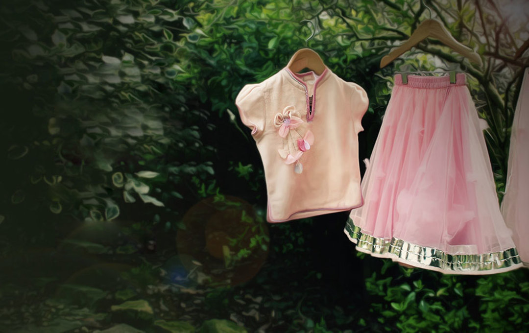 Two Feet Store | So Delhi