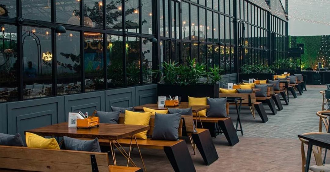 Local Bar And Lounge Is Now Open In Noida | So Delhi