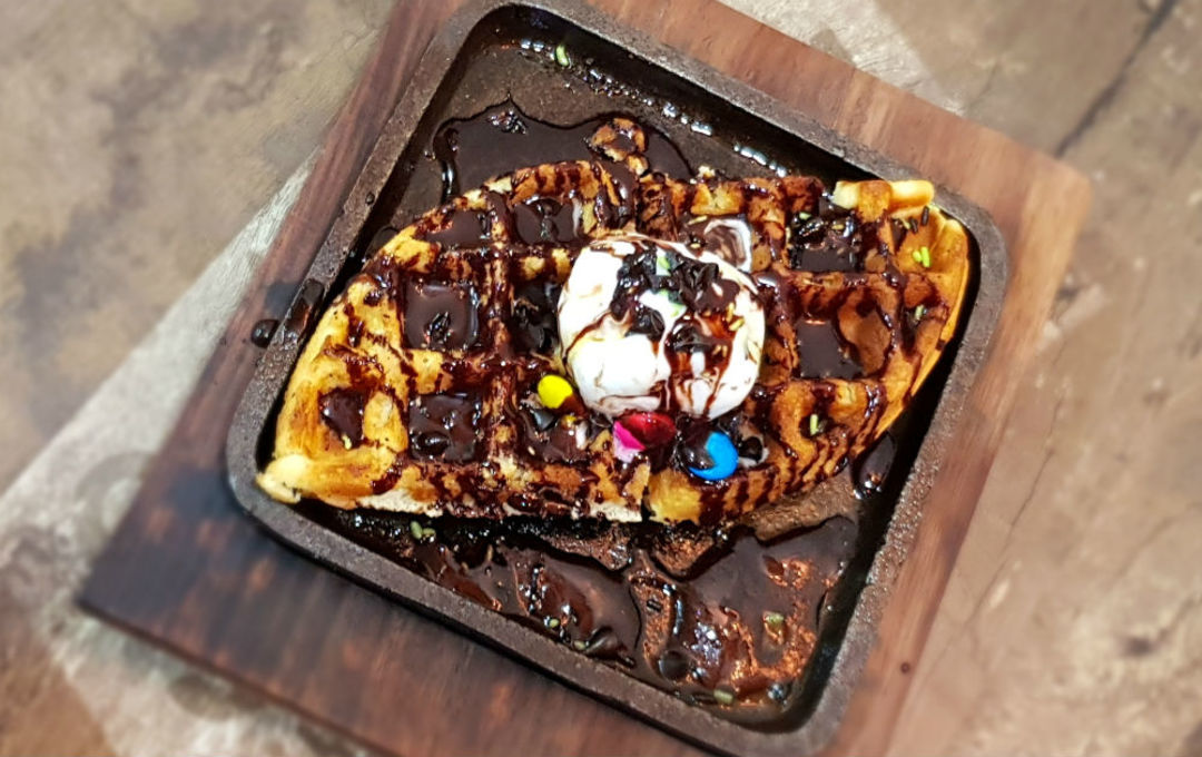 The Brownie Sizzler Waffle @ Waffle Master | So Delhi