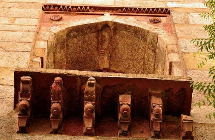 All About Delhi's Khooni Darwaza | So Delhi