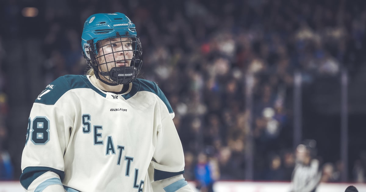 TORRENT FORWARD JULIA GOSLING NAMED TO CANADIAN OLYMPIC ROSTER | PWHL ...
