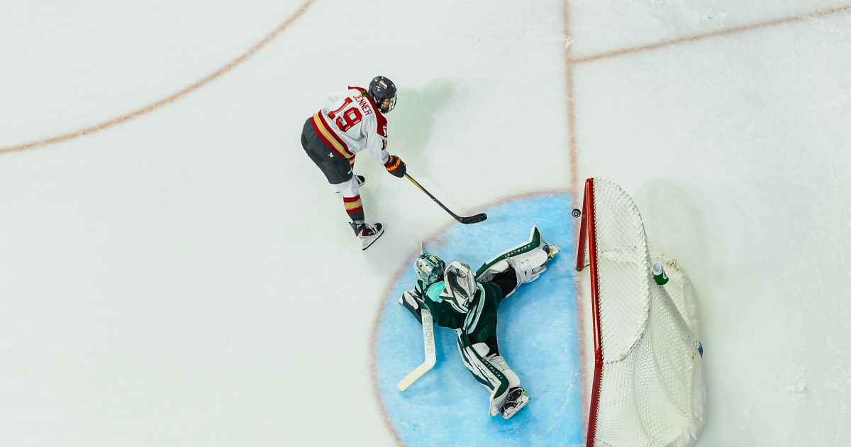 OTTAWA WINS SIXTH STRAIGHT, TOPPING BOSTON 2-1 IN HALIFAX | PWHL ...