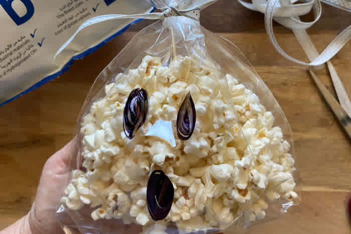 Ghostly Popcorn Snax - QiDZ