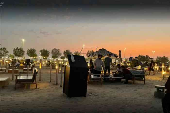 Burgers & Shakes at Salt Al Bahar - QiDZ