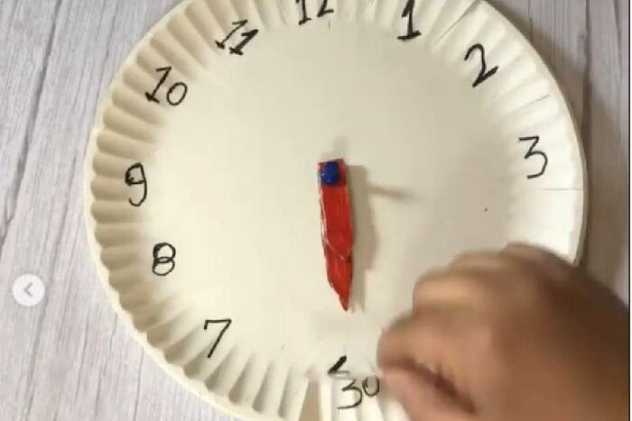 DIY: Paper Plate Clock - QiDZ