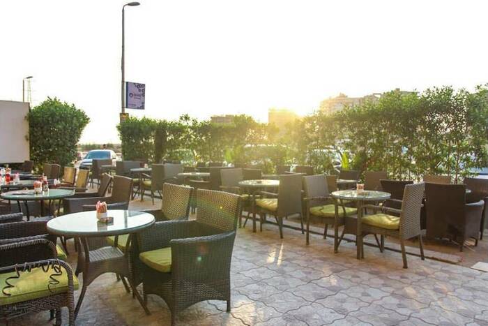 La Siesta Restaurant & Cafe - QiDZ