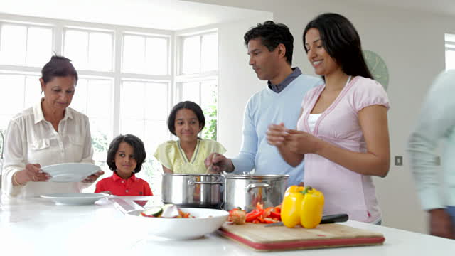 Cook Together as a Family | A Perfect Weekend Idea - Qriyo Blog