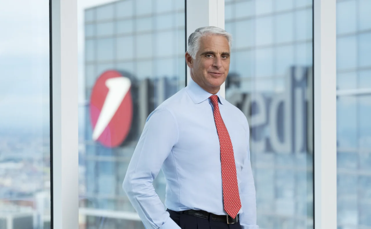 Andrea Orcel punta sulla svolta in Ucraina per accelerare l’uscita ...