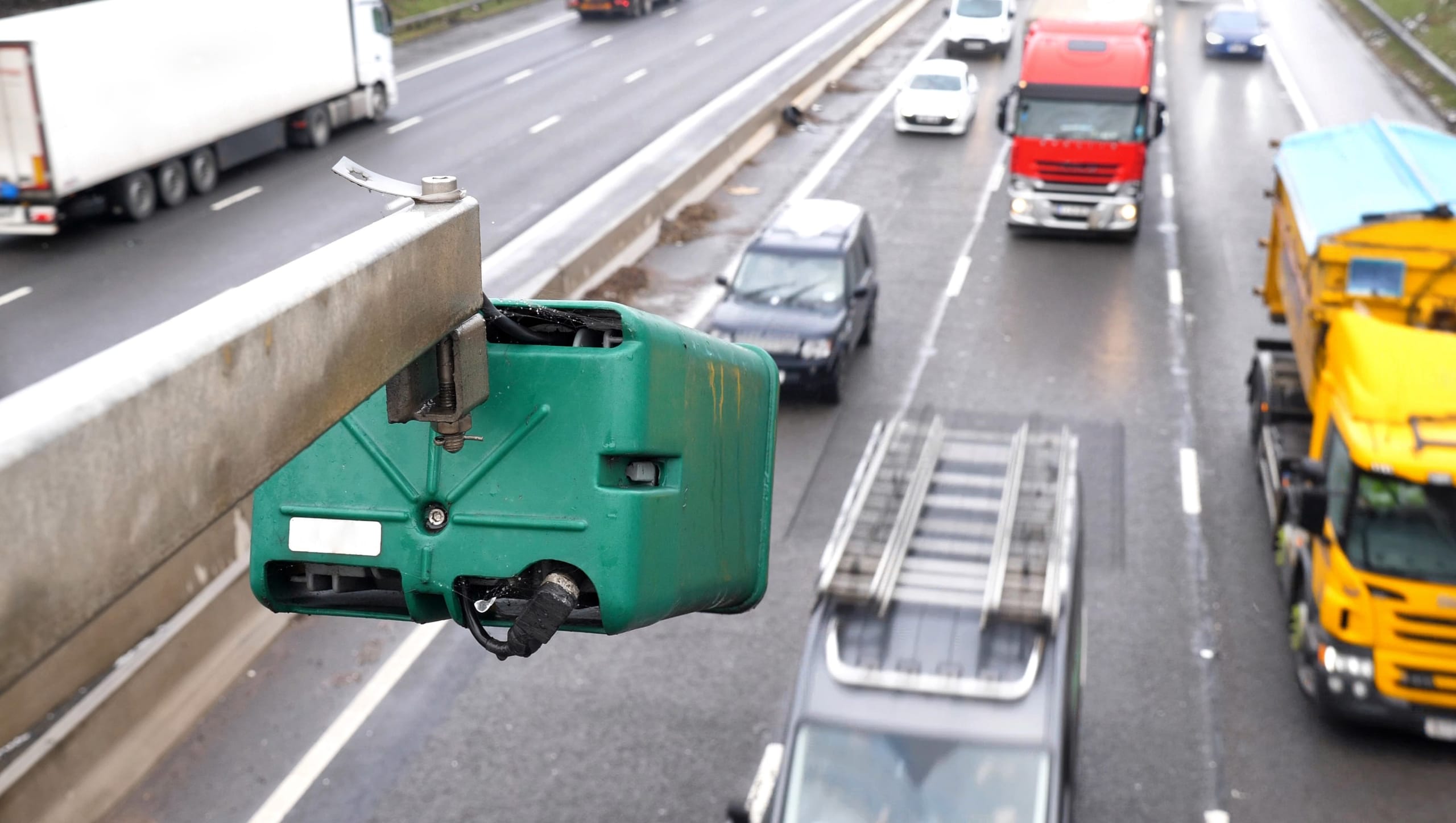Penalty points could push up car insurance by 26% - Quotezone