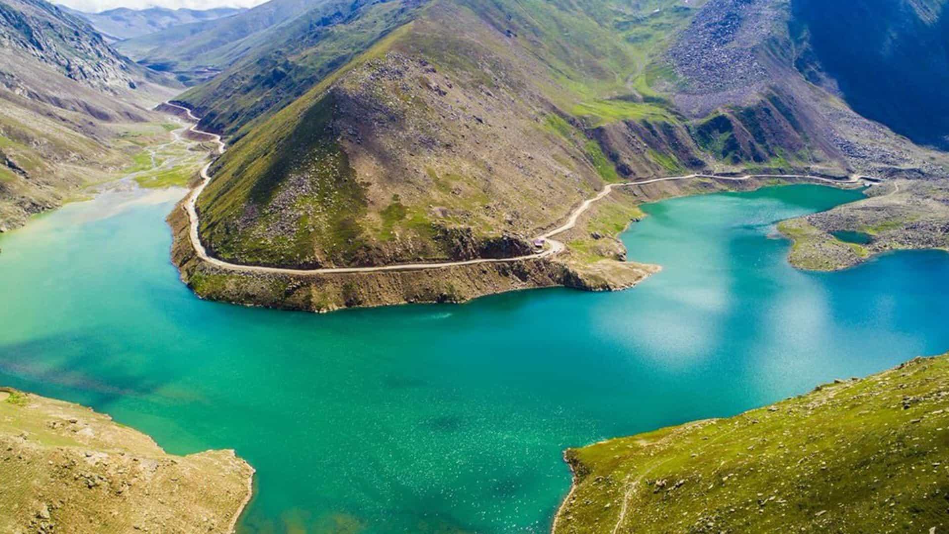 Most Popoluar Places to Visit in Shogran | Raasty