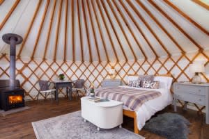 Couples Relationship Retreats Hertforshire Wiltshire East Sussex UK ...