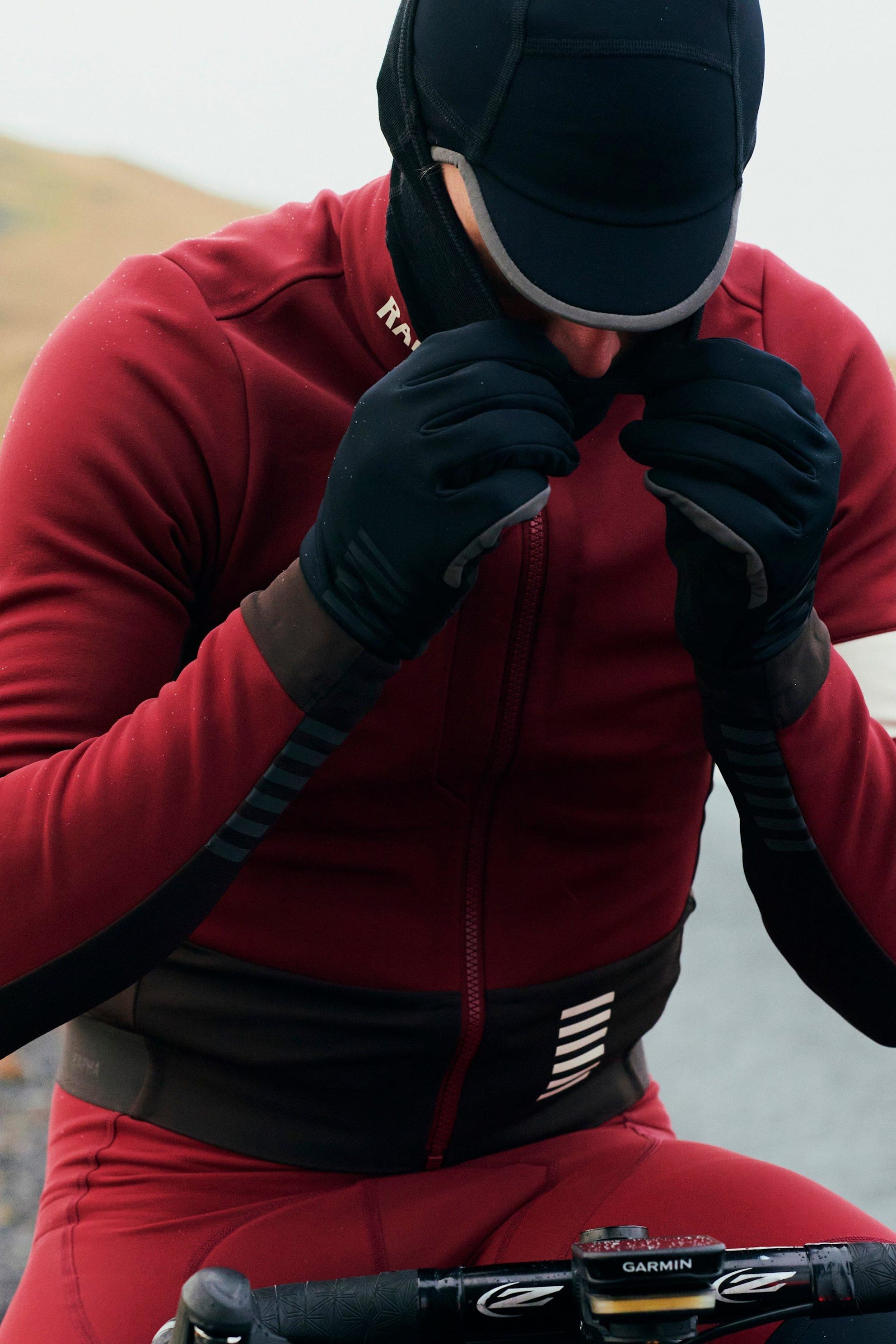 ラファ、冬のコーディネートガイド - 男性編 | Rapha ラファ、冬のコーディネートガイド - 男性編 | Rapha