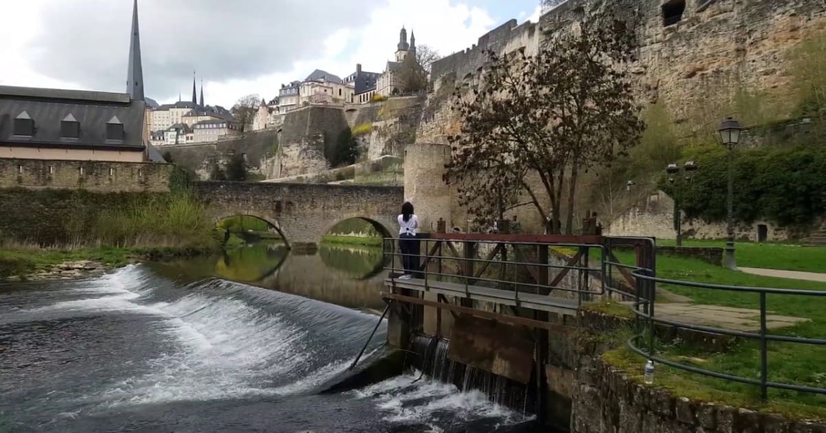 Le Chemin de la Corniche à Luxembourg 2025-2026 - Rove.me