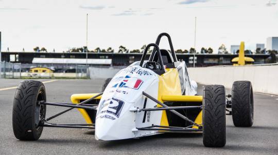 Race Car Driving - Driving Experiences - RedBalloon