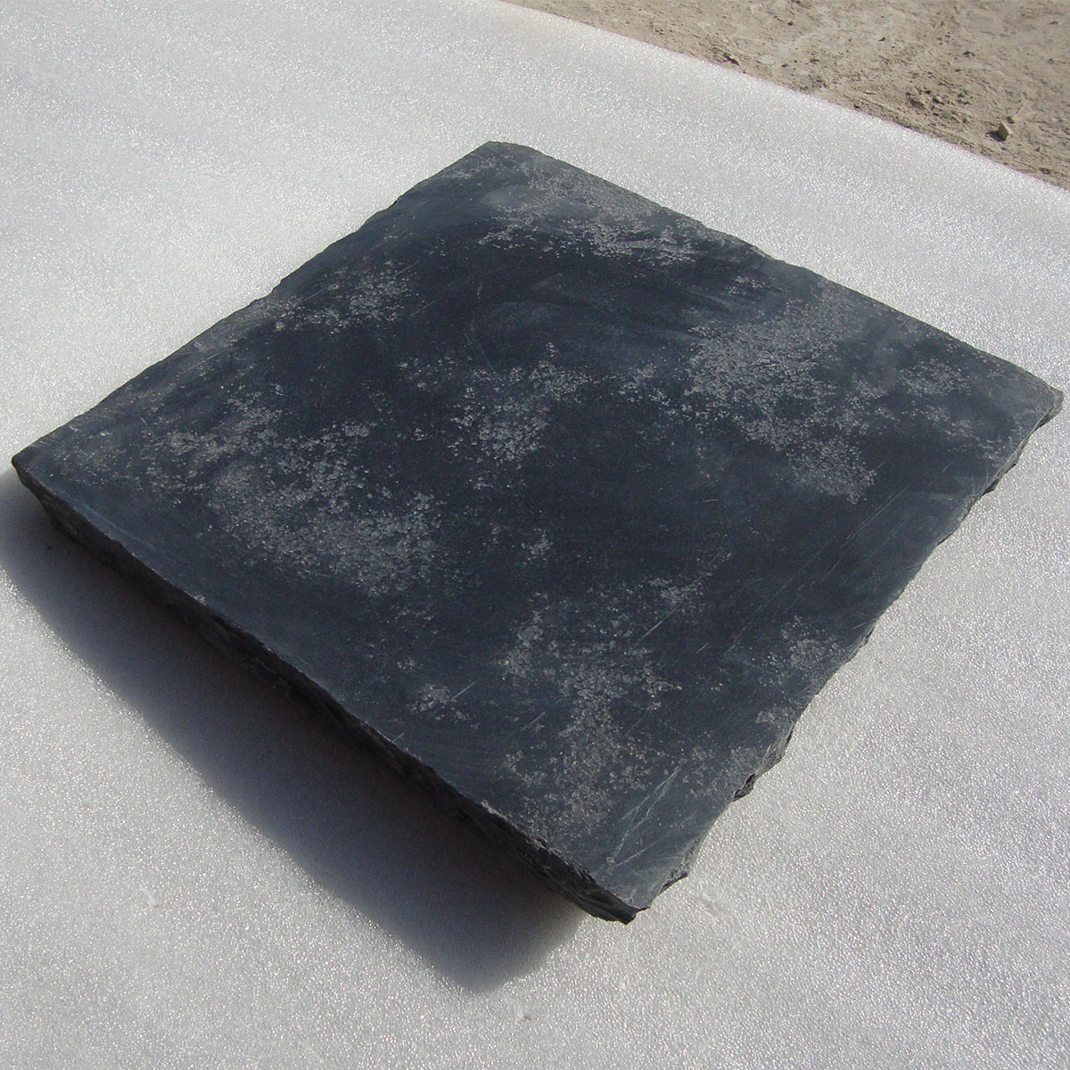 Lime Black Limestone from Certified Exporter, Supplier & Manufacturer