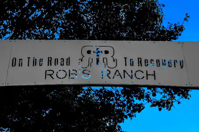 Rob's Ranch Purcell 90 Day Program: Treatment Options, Amenities ...