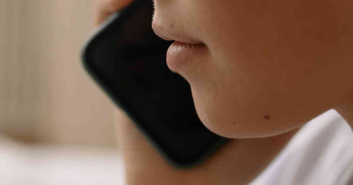 Can You Have a Cell Phone in Rehab? Can You Have a Cell Phone in Rehab?
