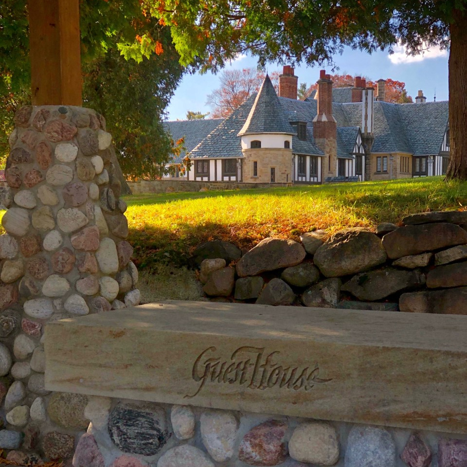 Guest House: Treatment Options, Amenities & Photos (Lake Orion, Michigan)