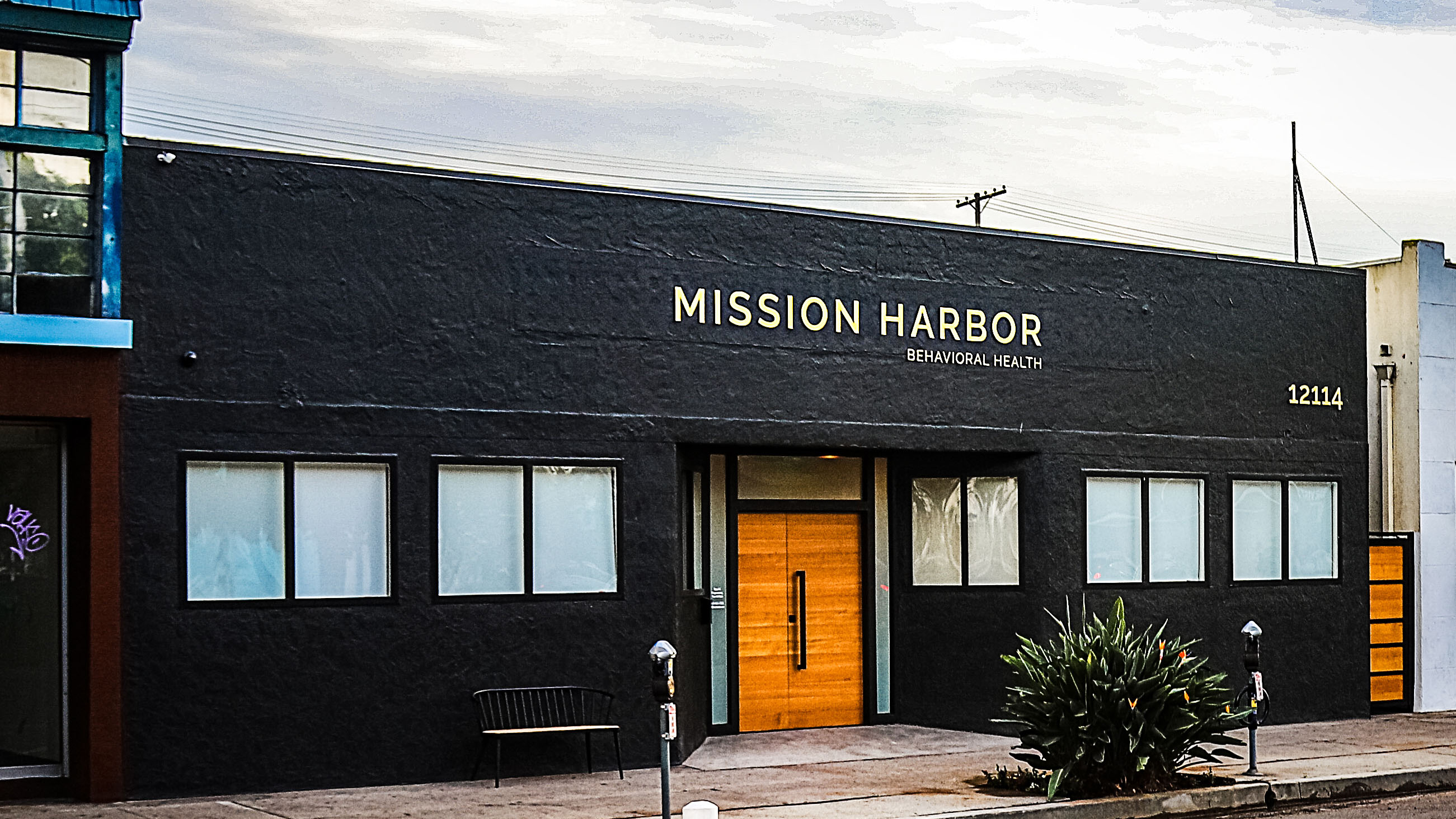 Mission Harbor Behavioral Health: Treatment Options, Amenities & Photos ...