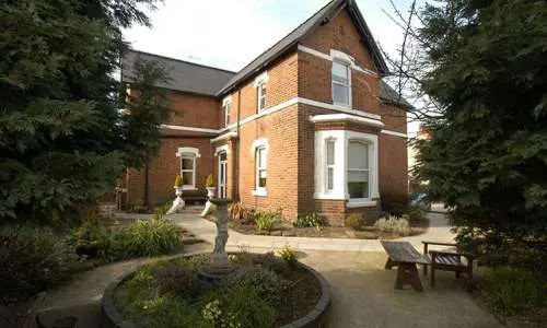 Open Minds: Treatment Options, Amenities & Photos (Wrexham, North Wales)