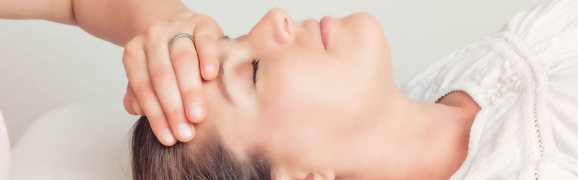 18 Best Rehab Centers with Craniosacral Therapy (Insurance & Pricing)