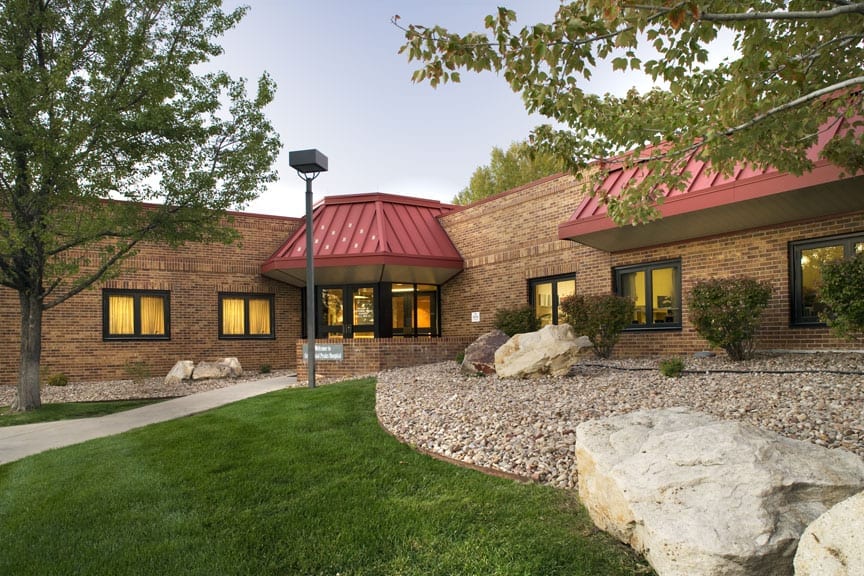 Centennial Peaks Hospital: Treatment Options, Amenities & Photos ...