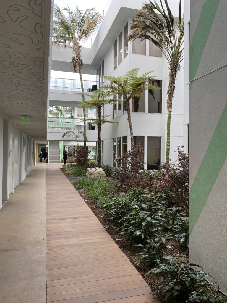 Clearview Outpatient - Los Angeles: Treatment Options, Amenities ...