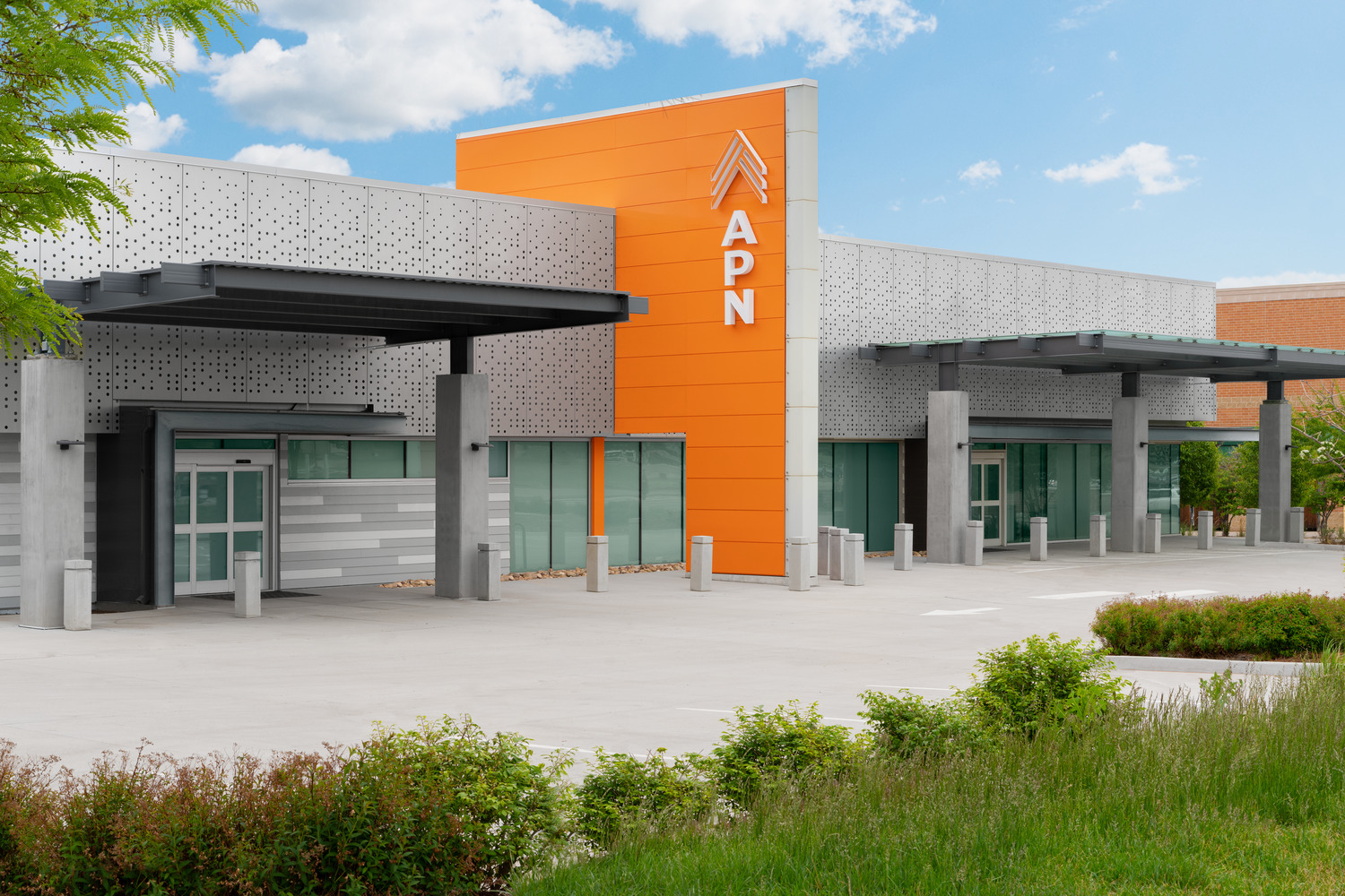 Plus by APN Denver: Insurance, Amenities & Photos (Aurora, Colorado)