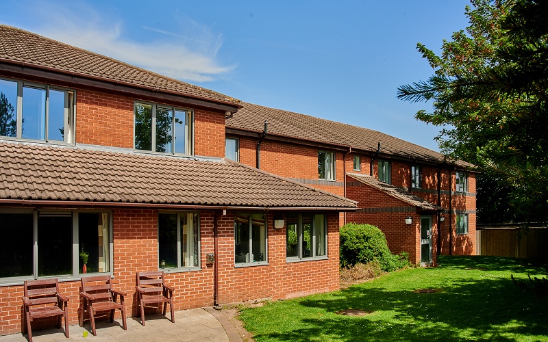 Cygnet Raglan House: Treatment Options, Amenities & Photos (Smethwick ...