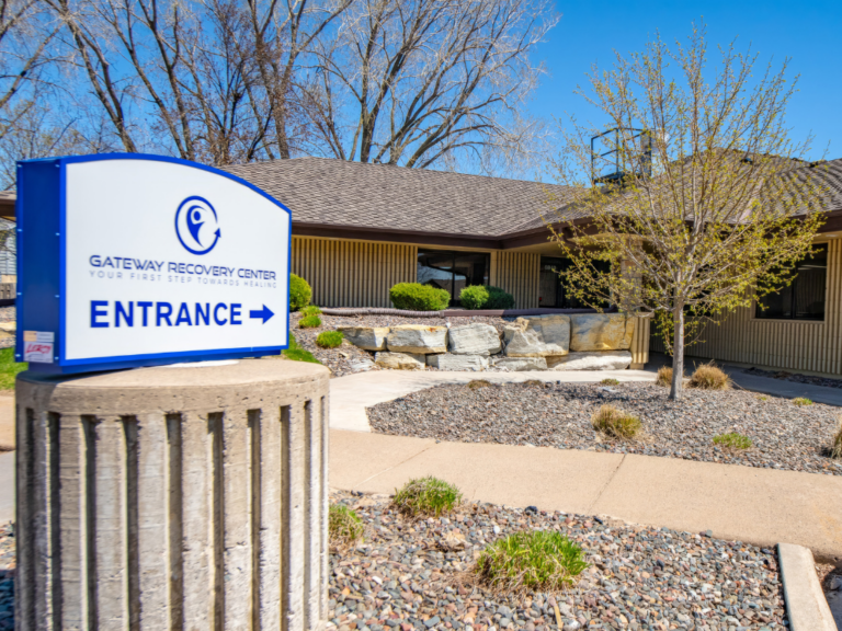 Gateway Recovery Center Brooklyn Park: Treatment Options, Amenities ...