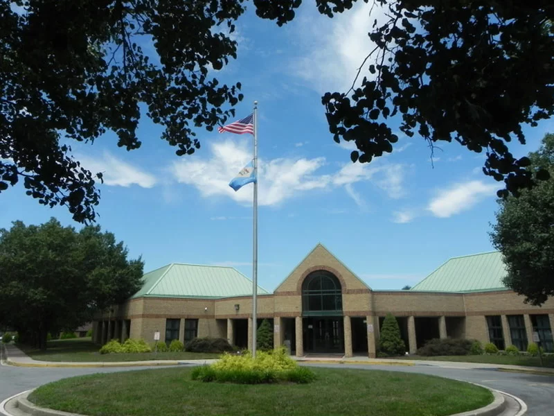 MeadowWood Behavioral Health Center: Verified Pricing, Amenities ...