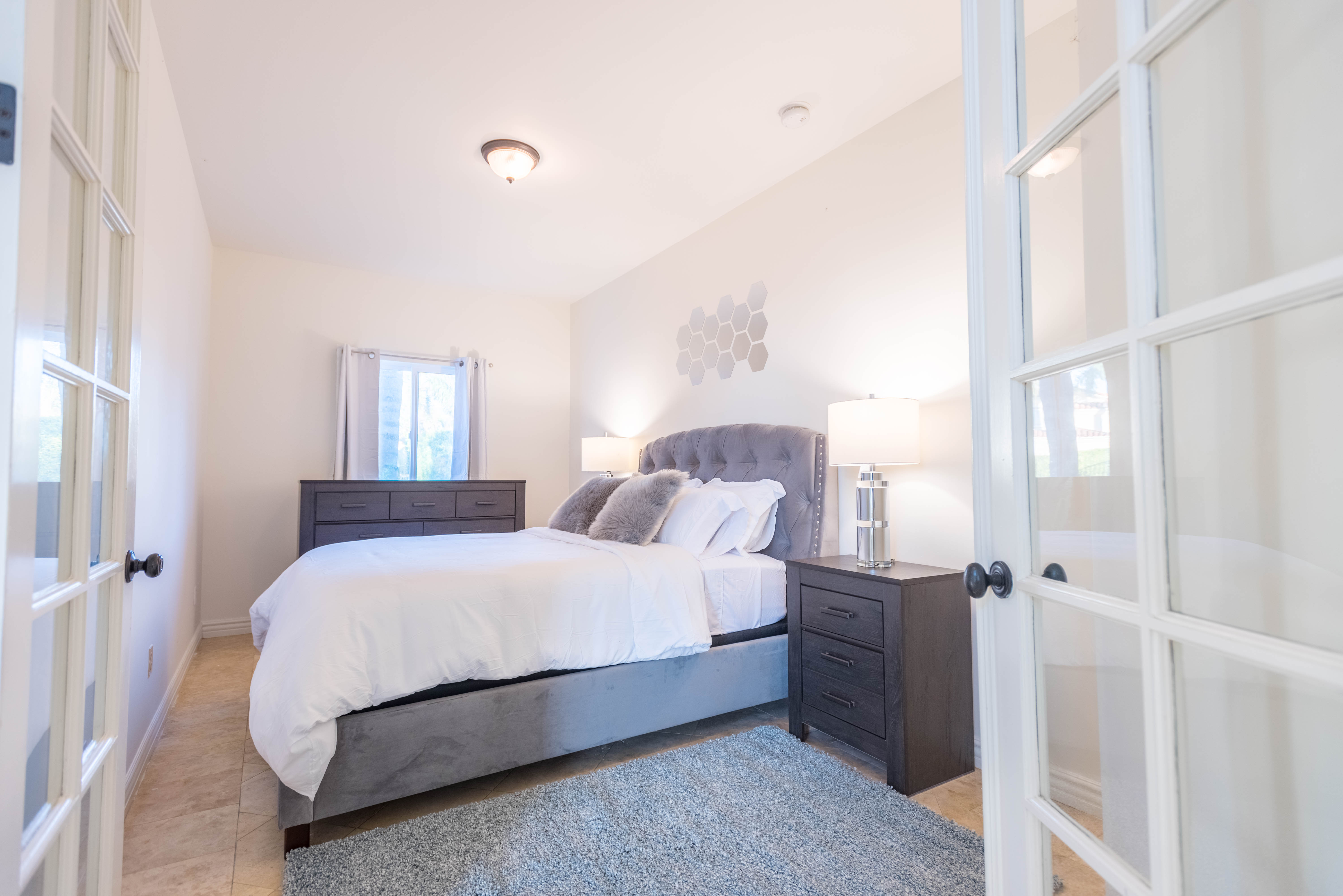 Synergy Empowering Recovery Concierge Treatment - West Beach Lane ...