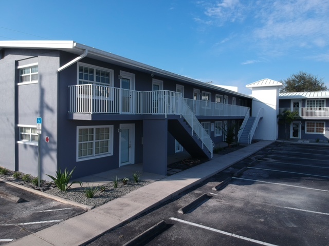 TeleMind Sarasota: Insurance, Specializations & Photos (Sarasota, Florida)