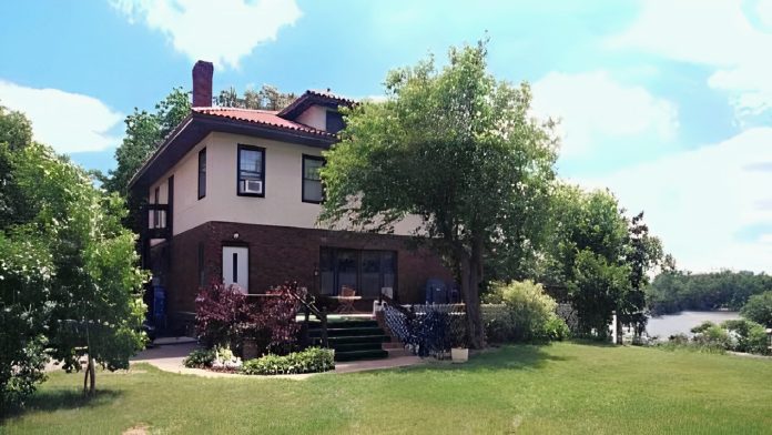 Recovery Hub: Treatment Options, Amenities & Photos (Anoka, Minnesota)
