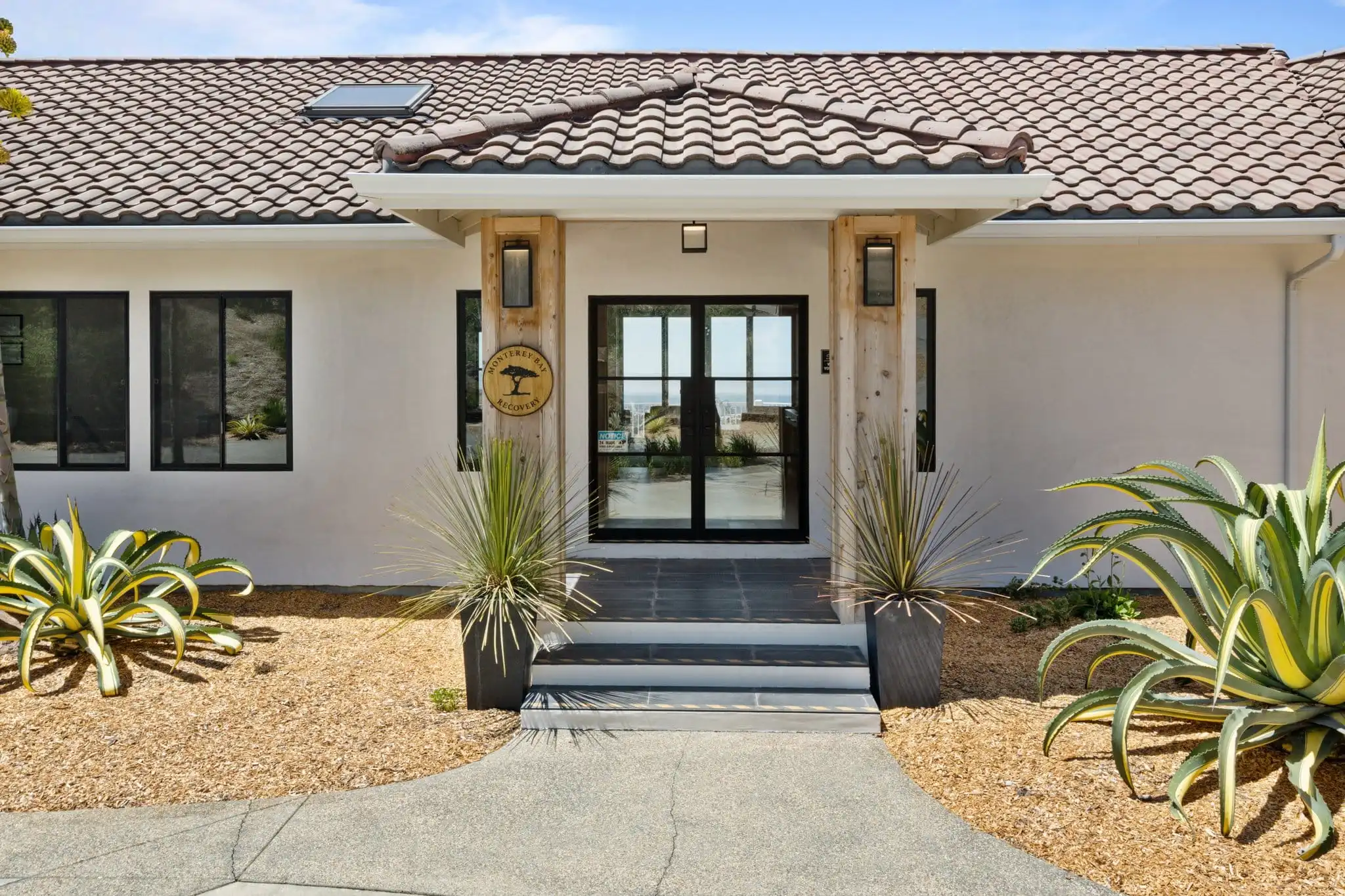 Monterey Bay Recovery: Treatment Options, Amenities & Photos (Monterey ...