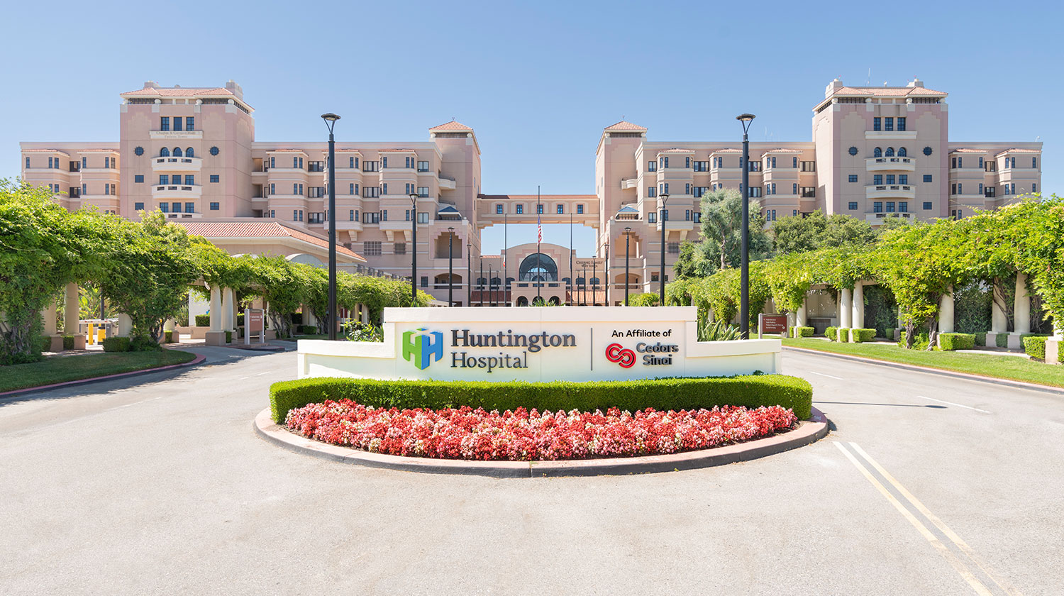 Huntington Hospital Della Martin Center: Treatment Options, Amenities ...