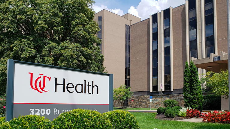 University of Cincinnati Medical: Treatment Options, Amenities & Photos ...