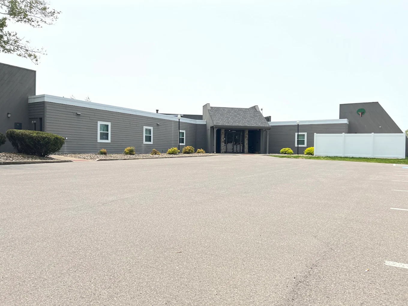 Resolutions Recovery Center: Treatment Options, Amenities & Photos ...