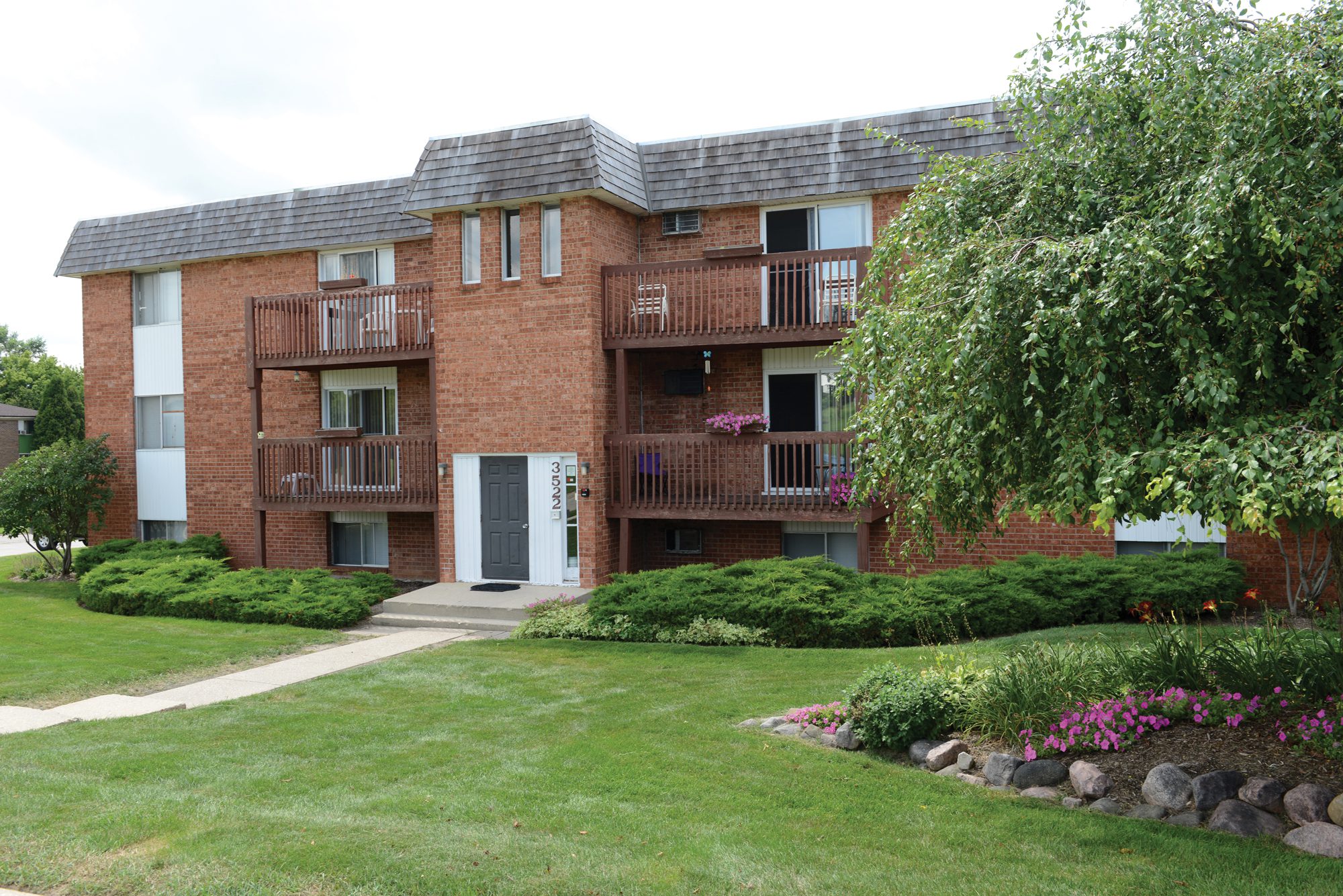 Rosecrance Greendale House: Treatment Options, Amenities & Photos ...