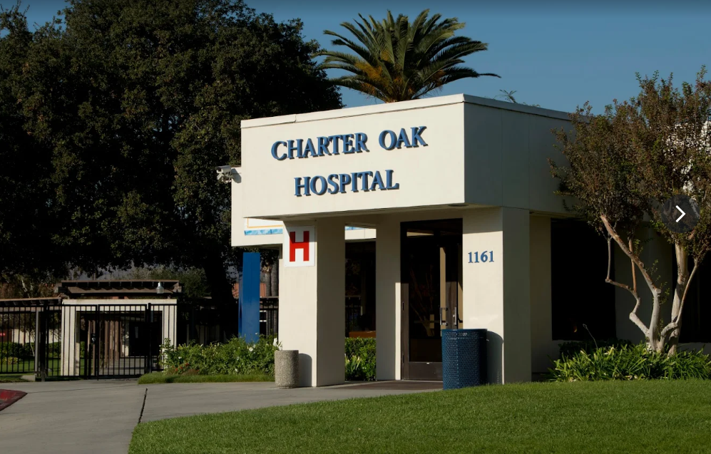 Aurora Charter Oak Hospital: Treatment Options, Amenities & Photos ...