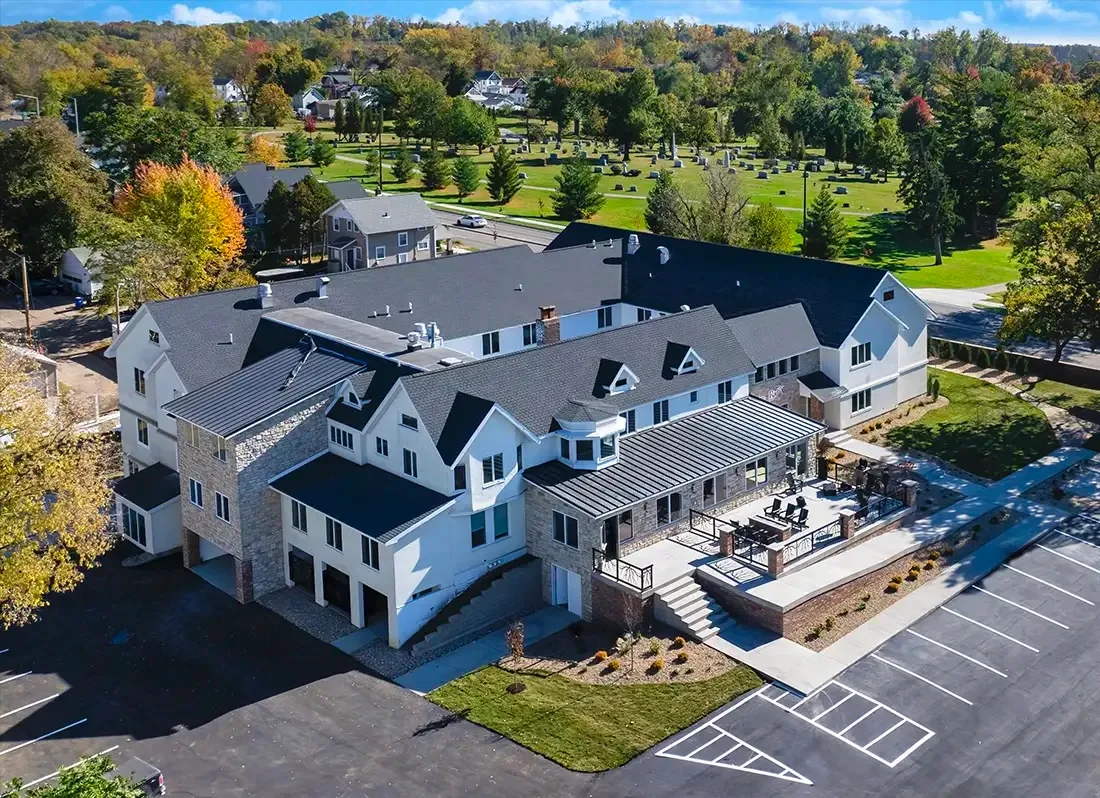 Radix Recovery: Insurance, Amenities & Photos (Cedar Rapids, Iowa)