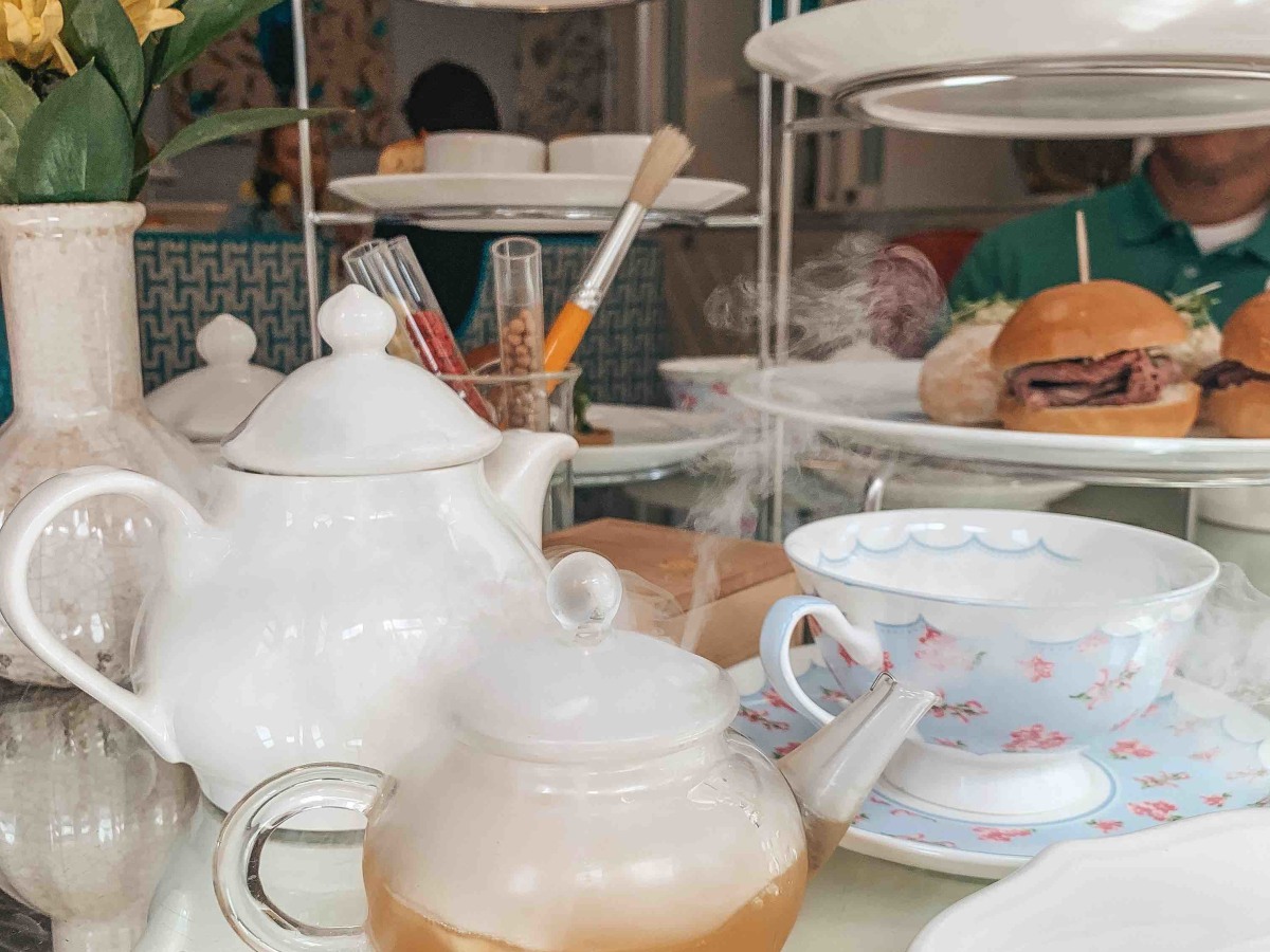 Science-Themed Afternoon Tea | Story | Hero Traveler