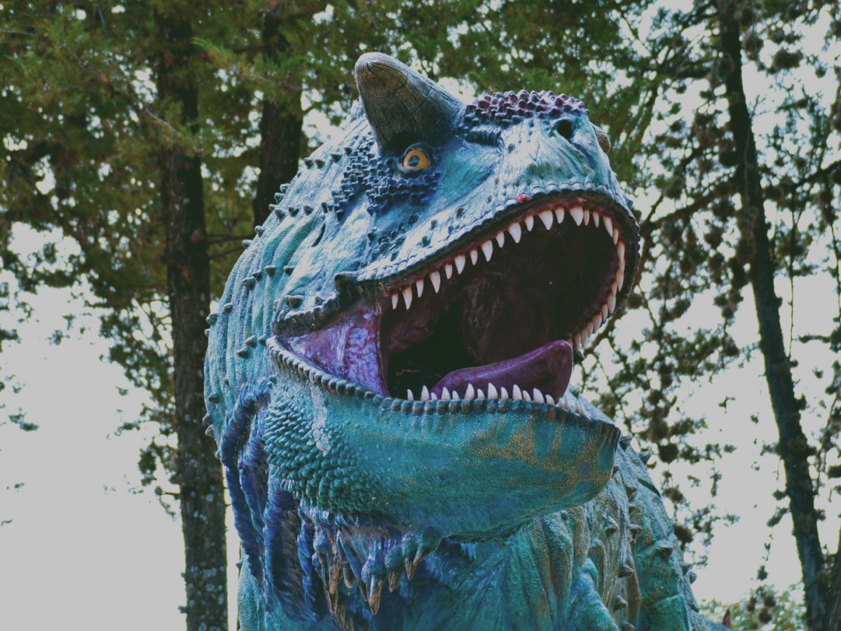 Toro Toro, the Cretaceous Park | Story | Hero Traveler