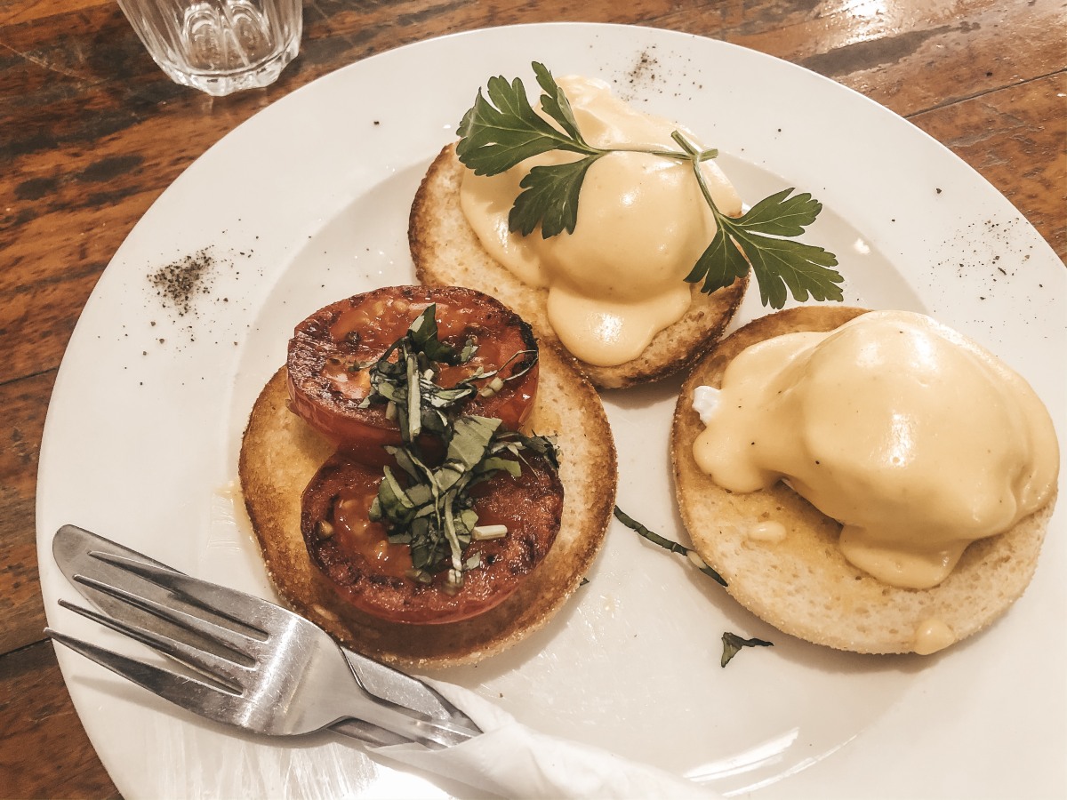 Green Refectory | Story | Hero Traveler