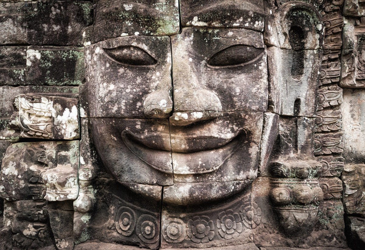 The Faces of Bayon | Story | Hero Traveler